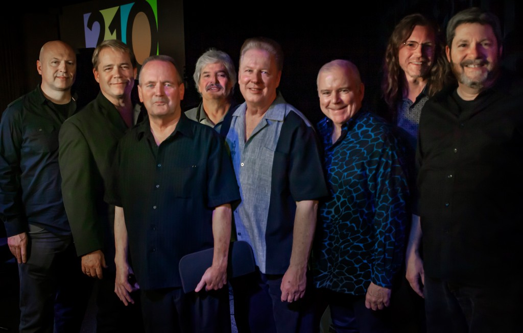 Gallery | Skip Towne and the Greyhounds